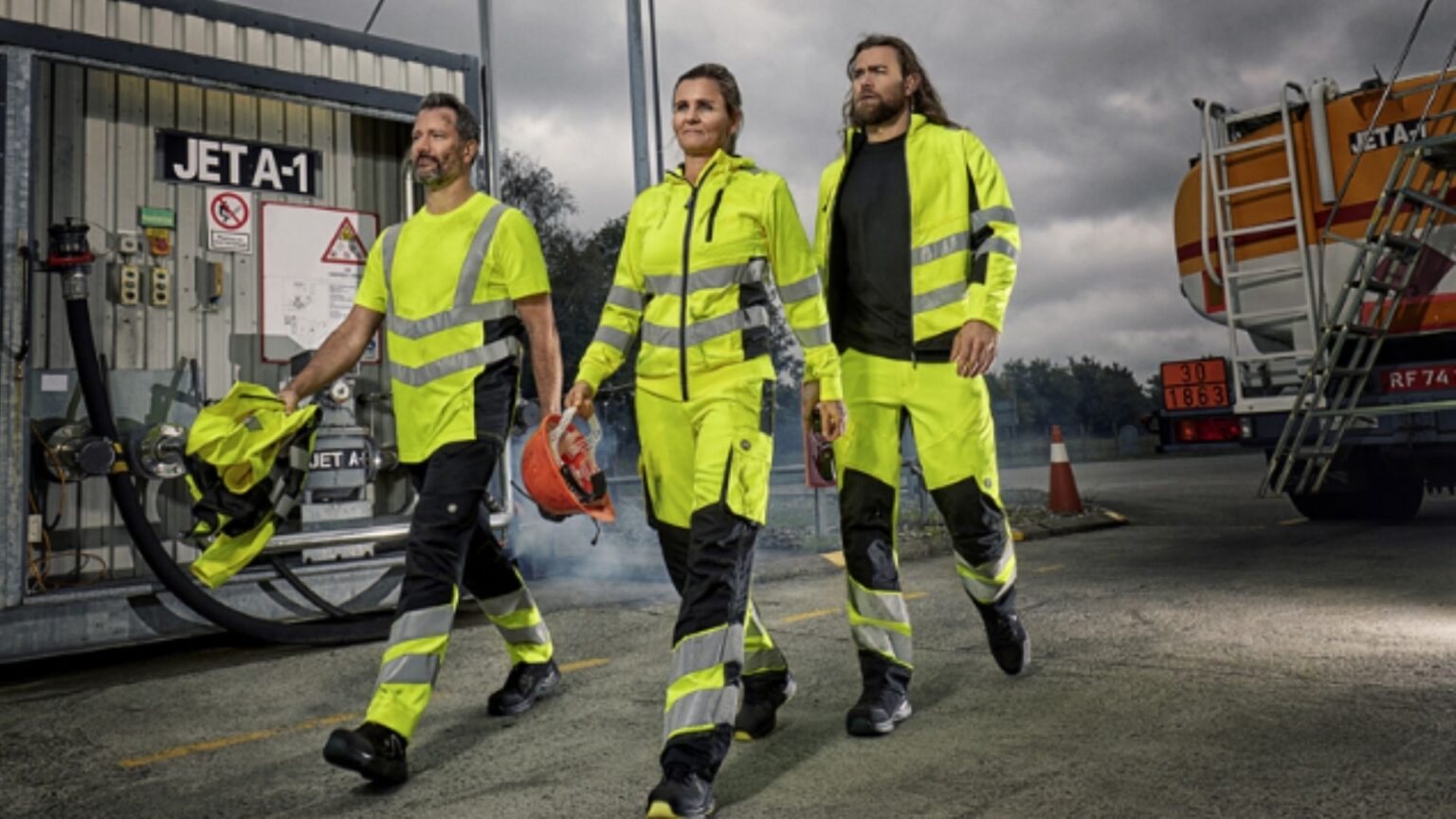 Custom Branded Workwear - Fast Delivery With Your Logo!